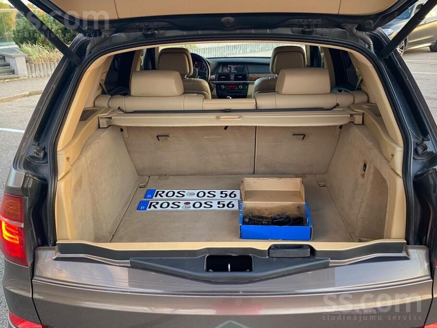 Brūns BMW X5 2011 Rīga, ar dzinēja tilpumu 3.00 L un nobraukumu 285 tūkst. km par 9800 €, foto 16 vietnē AUTOMOTO.COM.LV