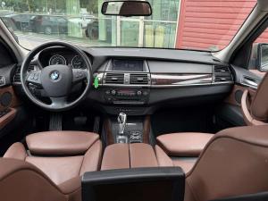 Brown BMW X5 2011 in Klaipeda, with an engine capacity of 2.99 L and mileage of 248 thousand km for 11900 €, photo 20 on AUTOMOTO.COM.LV