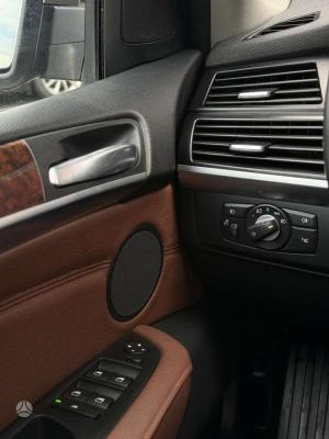 Brown BMW X5 2011 in Klaipeda, with an engine capacity of 2.99 L and mileage of 248 thousand km for 11900 €, photo 28 on AUTOMOTO.COM.LV