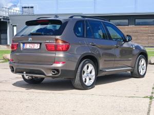 Brūns BMW X5 2011 Rīga, ar dzinēja tilpumu 3.00 L un nobraukumu 280 tūkst. km par 11990 €, foto 13 vietnē AUTOMOTO.COM.LV