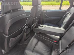 Brūns BMW X5 2011 Rīga, ar dzinēja tilpumu 3.00 L un nobraukumu 280 tūkst. km par 11990 €, foto 22 vietnē AUTOMOTO.COM.LV