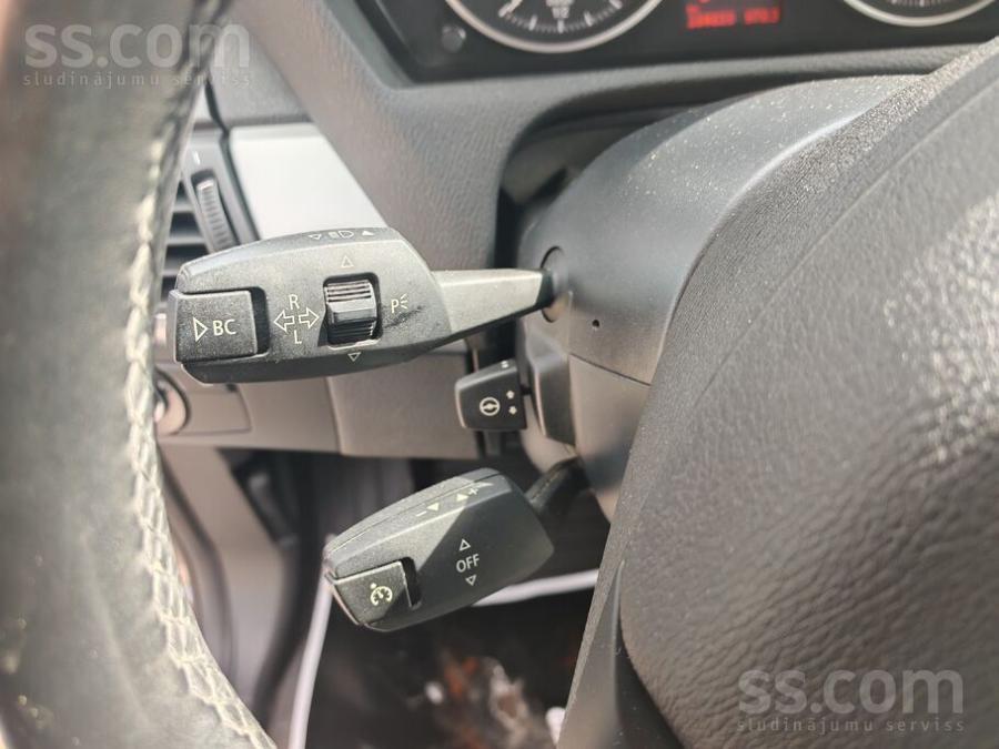 Brūns BMW X5 2011 Rīga, ar dzinēja tilpumu 3.00 L un nobraukumu 280 tūkst. km par 11990 €, foto 32 vietnē AUTOMOTO.COM.LV