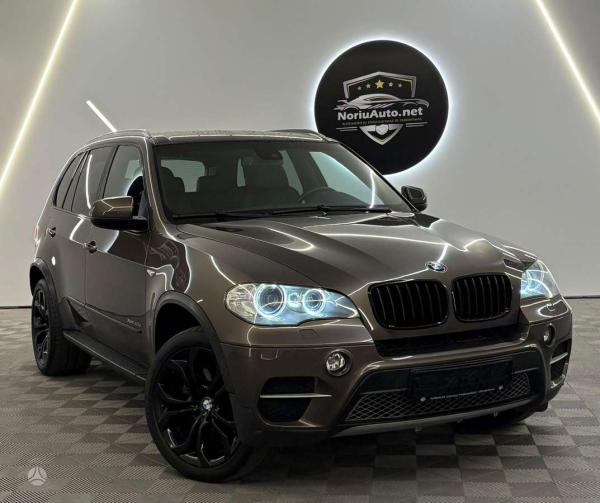 Brown BMW X5 2011 in Marijampole, with an engine capacity of 2.99 L and mileage of 307 thousand km for 11999 €, photo 1 on AUTOMOTO.COM.LV