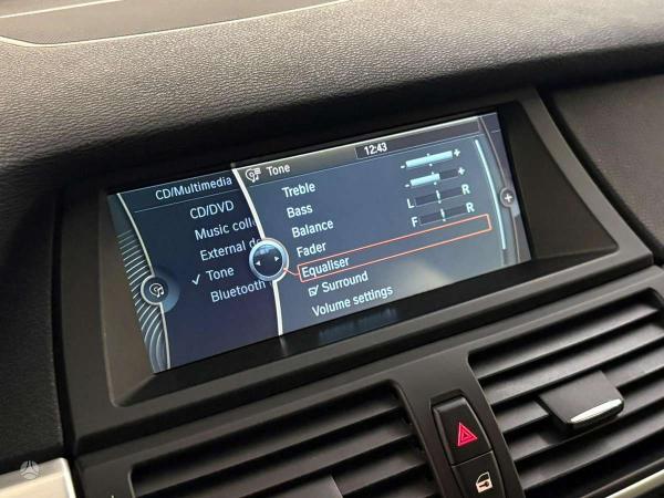 Brown BMW X5 2011 in Marijampole, with an engine capacity of 2.99 L and mileage of 307 thousand km for 11999 €, photo 6 on AUTOMOTO.COM.LV