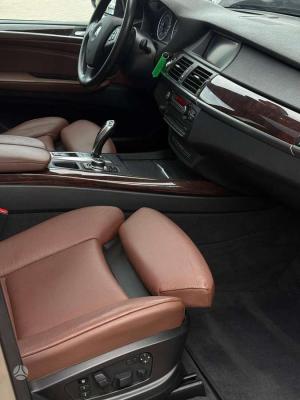 Brown BMW X5 2011 in Klaipeda, with an engine capacity of 2.99 L and mileage of 248 thousand km for 11400 €, photo 28 on AUTOMOTO.COM.LV