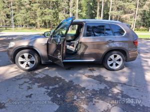 Brūns BMW X5 2011 Tallina, ar dzinēja tilpumu 3.00 L un nobraukumu 284 tūkst. km par 12000 €, foto 3 vietnē AUTOMOTO.COM.LV