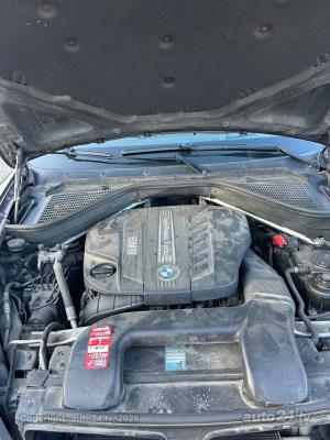 Brūns BMW X5 2011 Tallina, ar dzinēja tilpumu 3.00 L un nobraukumu 284 tūkst. km par 12000 €, foto 11 vietnē AUTOMOTO.COM.LV