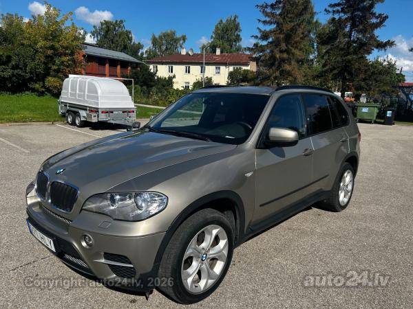 Коричневый БМВ Х5 2011 в Таллин, объемом двигателя 3.00 л и пробегом 304 тыс. км за 10500 €, фото 1 на AUTOMOTO.COM.LV