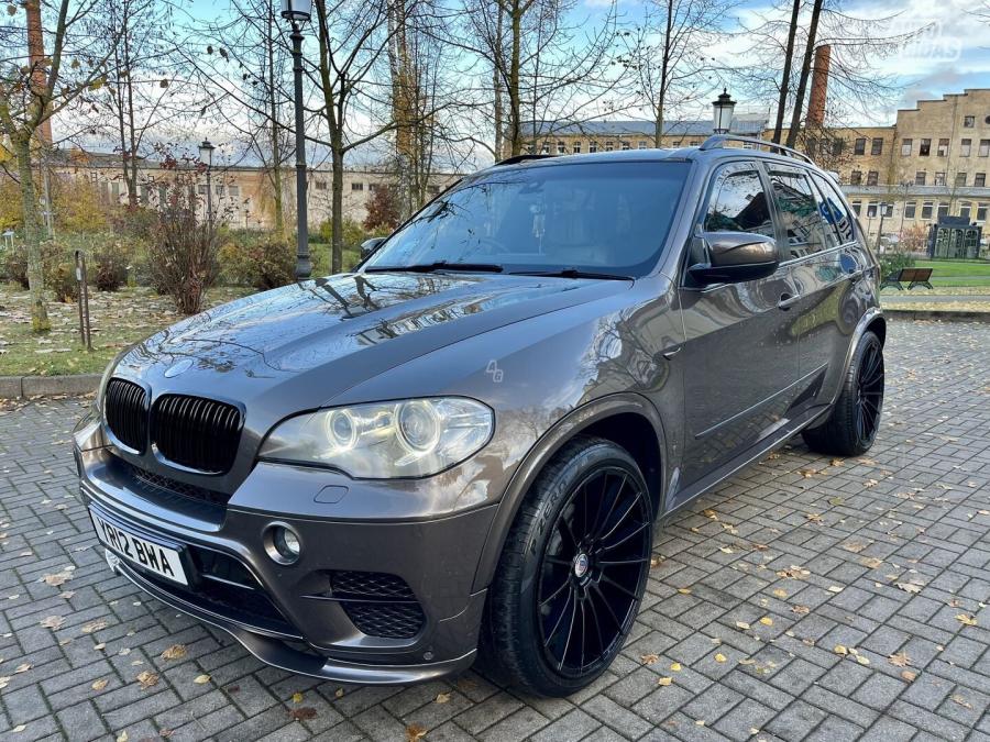 Brūns BMW X5 2012 Šauļi, ar dzinēja tilpumu 3.00 L un nobraukumu 316 tūkst. km par 7000 €, foto 2 vietnē AUTOMOTO.COM.LV