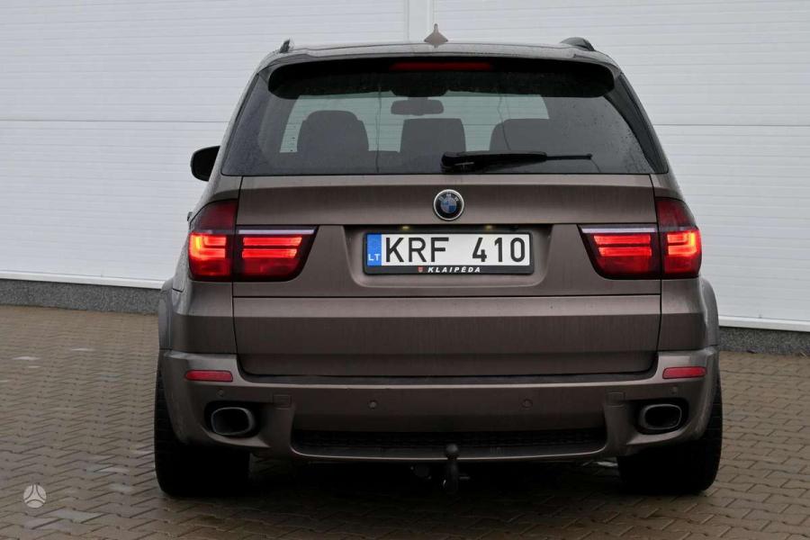 Brūns BMW X5 2012 Kretinga, ar dzinēja tilpumu 3.50 L un nobraukumu 215 tūkst. km par 9499 €, foto 10 vietnē AUTOMOTO.COM.LV