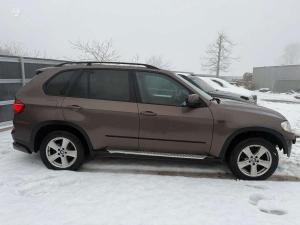 Brūns BMW X5 2012 Marijampole, ar dzinēja tilpumu 2.99 L un nobraukumu 337 tūkst. km par 5750 €, foto 6 vietnē AUTOMOTO.COM.LV