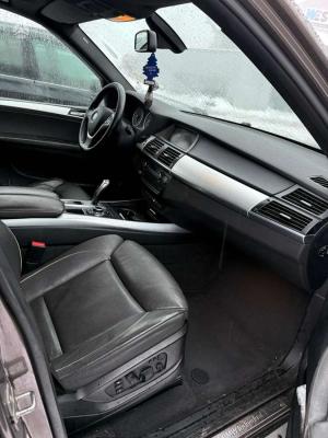 Brūns BMW X5 2012 Marijampole, ar dzinēja tilpumu 2.99 L un nobraukumu 337 tūkst. km par 5750 €, foto 15 vietnē AUTOMOTO.COM.LV