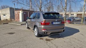 Brūns BMW X5 2012 Marijampole, ar dzinēja tilpumu 3.00 L un nobraukumu 310 tūkst. km par 10300 €, foto 8 vietnē AUTOMOTO.COM.LV