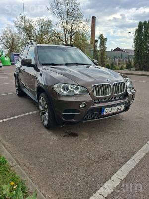 Brown BMW X5 2012 in Jekabpils, with an engine capacity of 3.00 L and mileage of 198 thousand km for 15000 €, photo  on AUTOMOTO.COM.LV