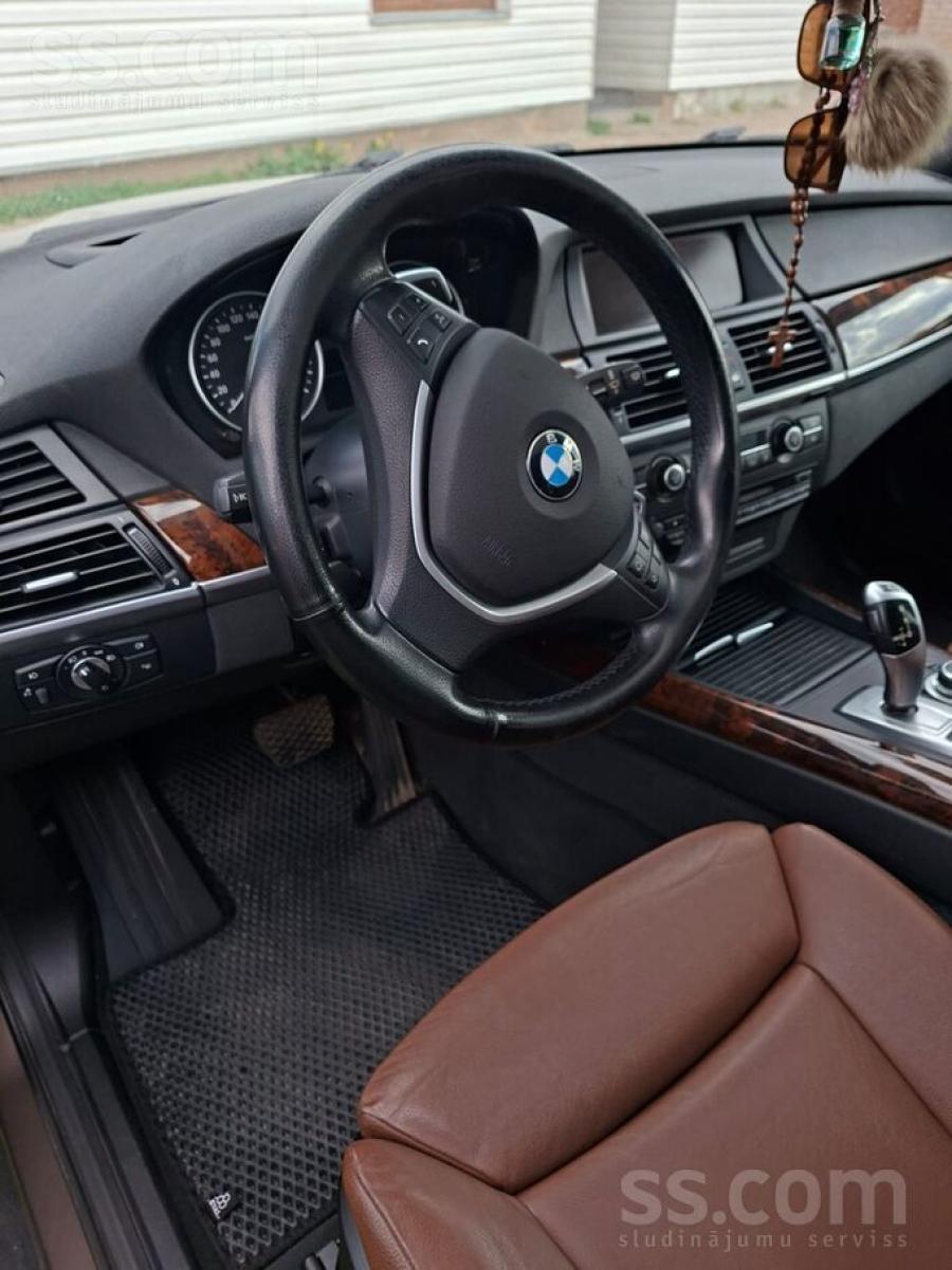 Brūns BMW X5 2012 Jēkabpils, ar dzinēja tilpumu 3.00 L un nobraukumu 198 tūkst. km par 15000 €, foto 6 vietnē AUTOMOTO.COM.LV