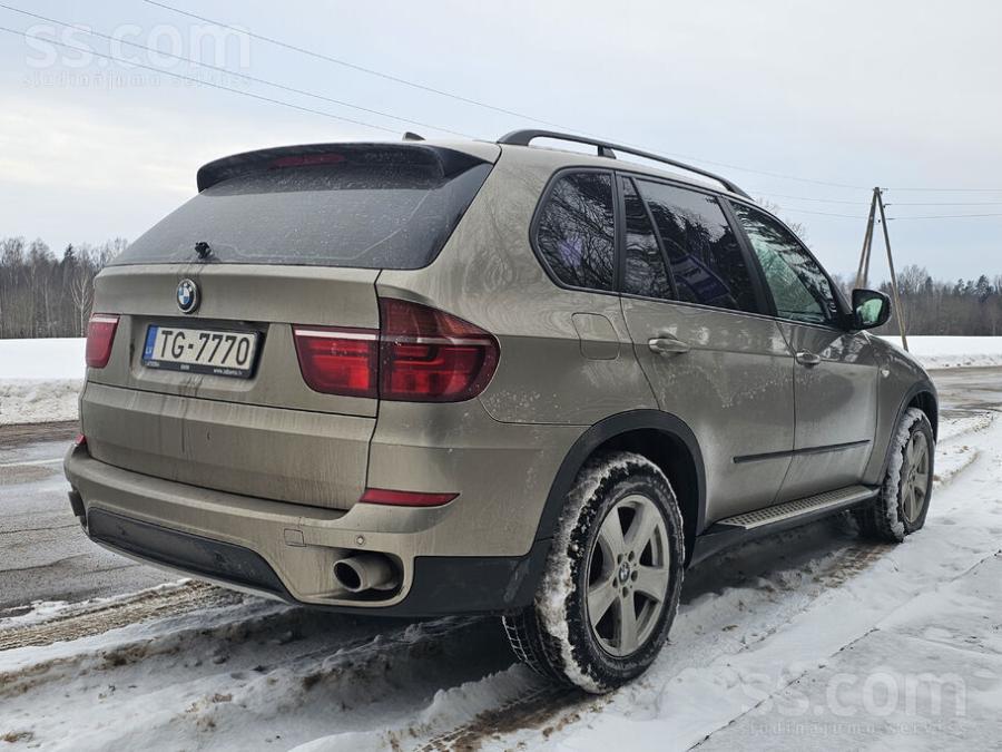 Brūns BMW X5 2012 Ogre, ar dzinēja tilpumu 3.00 L un nobraukumu 228 tūkst. km par 12000 €, foto 5 vietnē AUTOMOTO.COM.LV