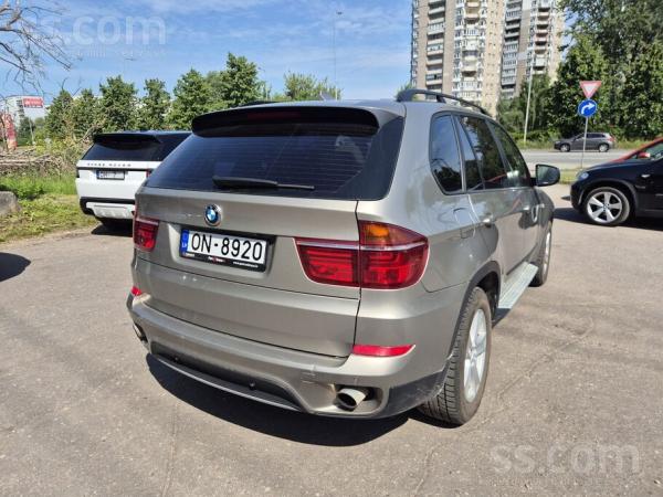 Коричневый БМВ Х5 2012 в Рига, объемом двигателя 3.00 л и пробегом 233 тыс. км за 10490 €, фото 6 на AUTOMOTO.COM.LV