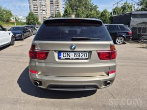 Brūns BMW X5 2012 Rīga, ar dzinēja tilpumu 3.00 L un nobraukumu 233 tūkst. km par 10490 €, foto 8 vietnē AUTOMOTO.COM.LV