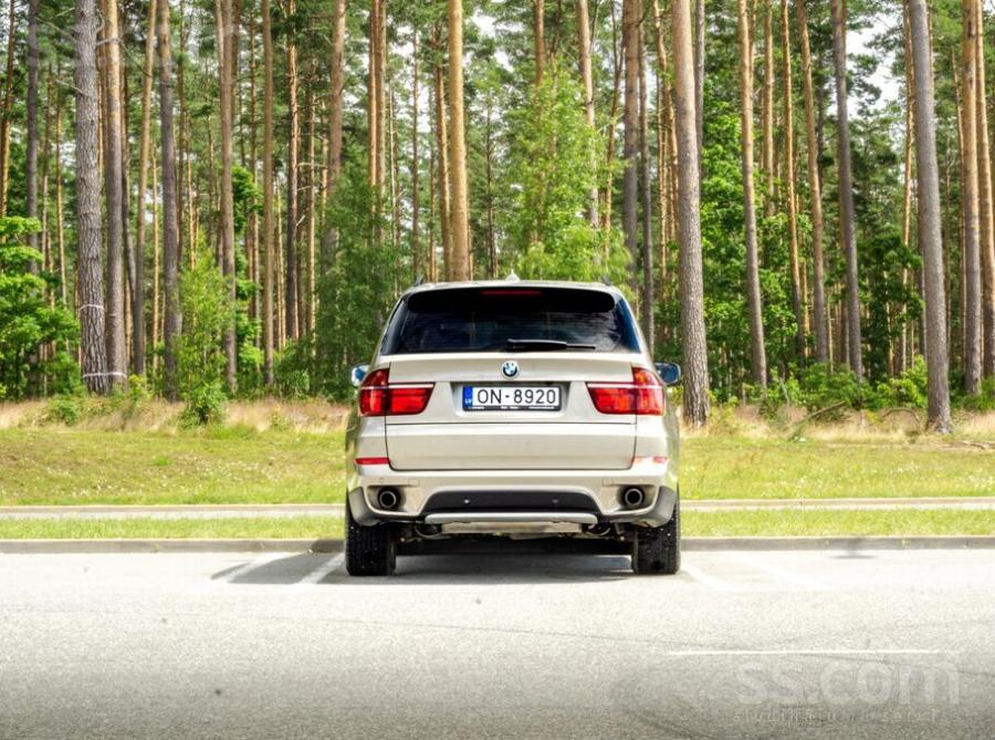Brūns BMW X5 2012 Rīga, ar dzinēja tilpumu 3.00 L un nobraukumu 233 tūkst. km par 10490 €, foto 8 vietnē AUTOMOTO.COM.LV
