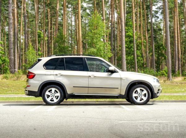 Brūns BMW X5 2012 Rīga, ar dzinēja tilpumu 3.00 L un nobraukumu 233 tūkst. km par 11490 €, foto 8 vietnē AUTOMOTO.COM.LV