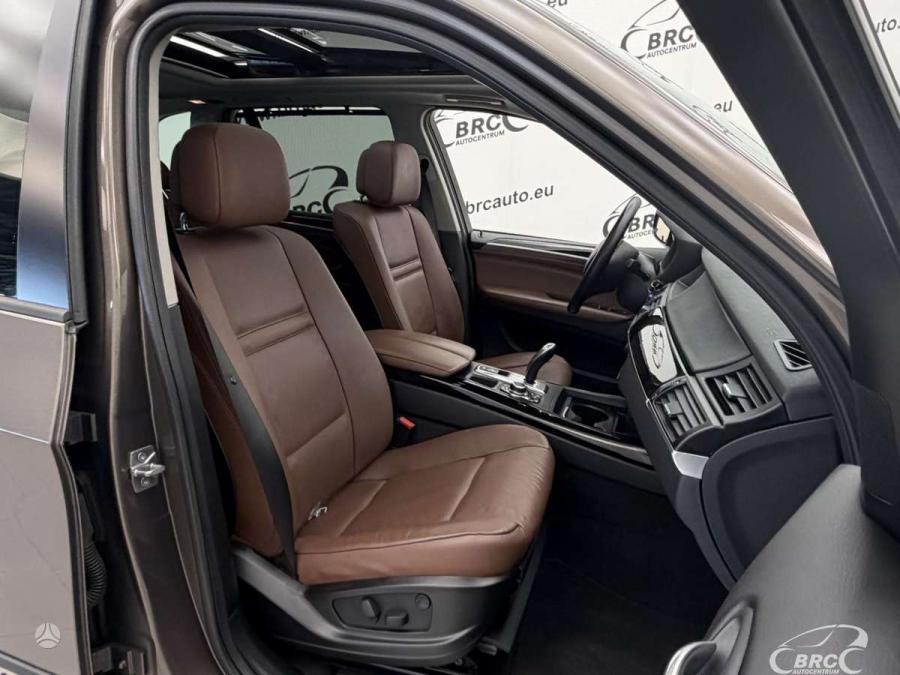 Brūns BMW X5 2012 Viļņa, ar dzinēja tilpumu 2.99 L un nobraukumu 301 tūkst. km par 9100 €, foto 9 vietnē AUTOMOTO.COM.LV