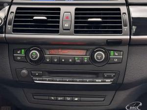 Brūns BMW X5 2012 Viļņa, ar dzinēja tilpumu 2.99 L un nobraukumu 301 tūkst. km par 9100 €, foto 19 vietnē AUTOMOTO.COM.LV
