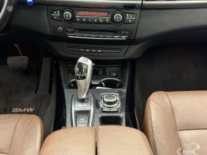 Brūns BMW X5 2012 Viļņa, ar dzinēja tilpumu 2.99 L un nobraukumu 301 tūkst. km par 9100 €, foto 20 vietnē AUTOMOTO.COM.LV