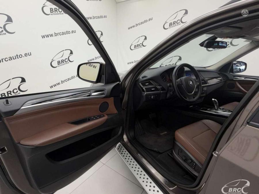 Brūns BMW X5 2012 Viļņa, ar dzinēja tilpumu 2.99 L un nobraukumu 301 tūkst. km par 9100 €, foto 21 vietnē AUTOMOTO.COM.LV
