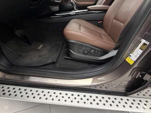 Brūns BMW X5 2012 Viļņa, ar dzinēja tilpumu 2.99 L un nobraukumu 301 tūkst. km par 9100 €, foto 26 vietnē AUTOMOTO.COM.LV