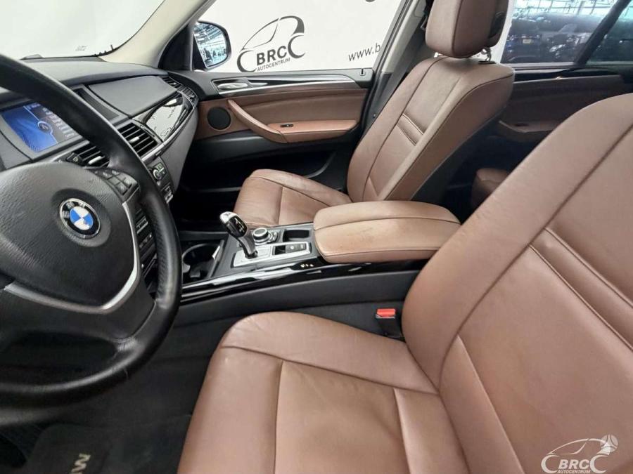 Brūns BMW X5 2012 Viļņa, ar dzinēja tilpumu 2.99 L un nobraukumu 301 tūkst. km par 9100 €, foto 27 vietnē AUTOMOTO.COM.LV
