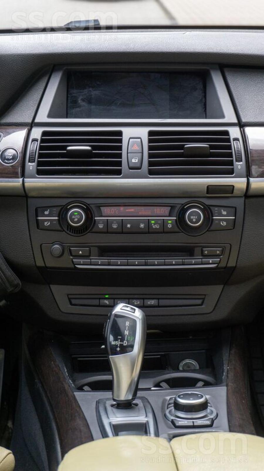 Brown BMW X5 2012 in Riga, with an engine capacity of 3.00 L and mileage of 233 thousand km for 10590 €, photo 13 on AUTOMOTO.COM.LV