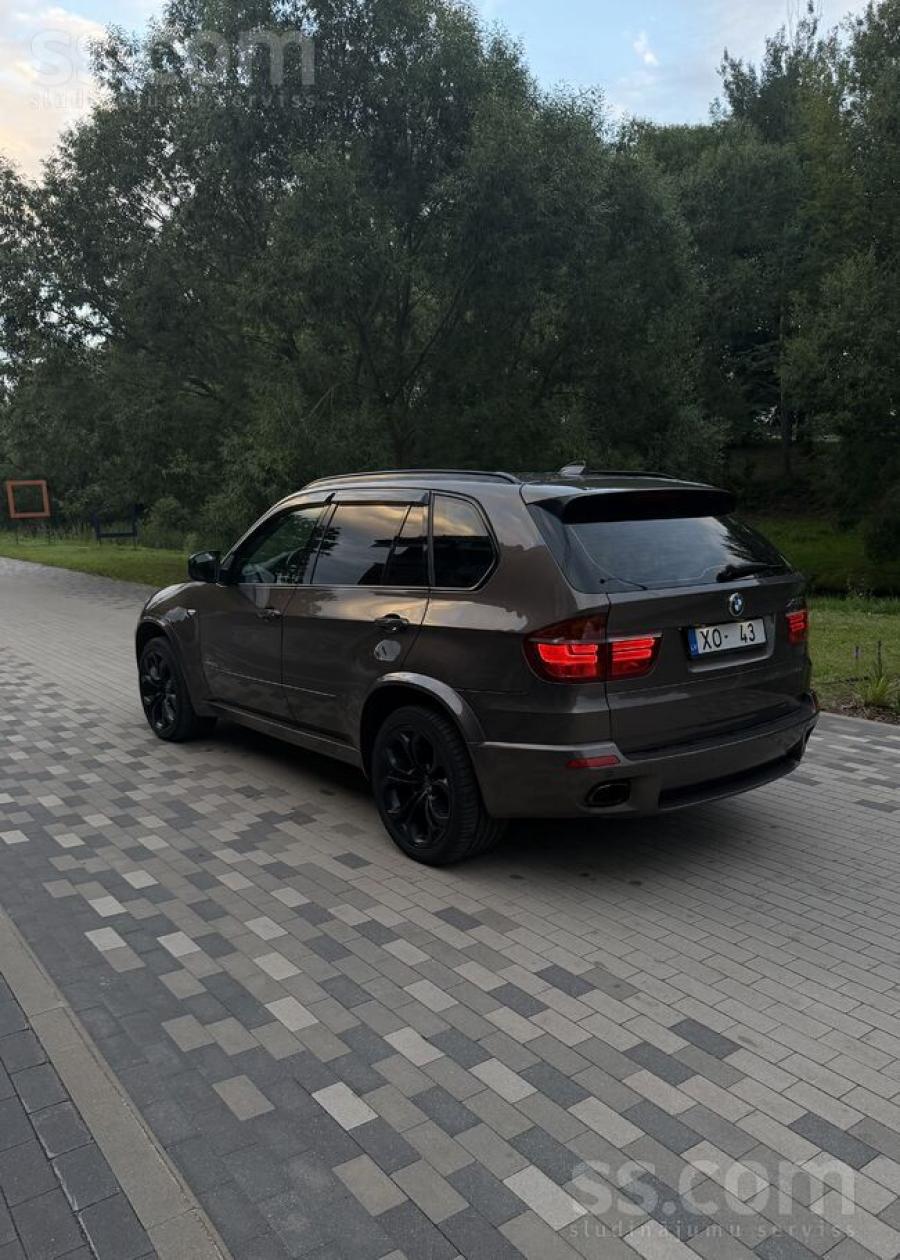 Brūns BMW X5 2012 Rēzekne, ar dzinēja tilpumu 3.00 L un nobraukumu 223 tūkst. km par 14490 €, foto 5 vietnē AUTOMOTO.COM.LV