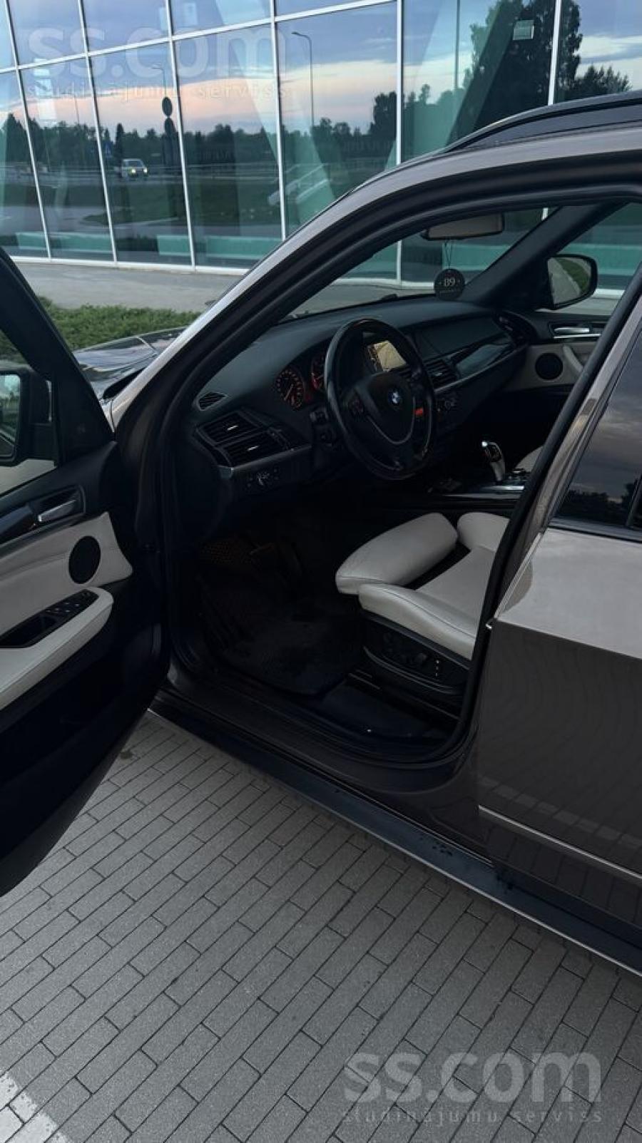 Brūns BMW X5 2012 Rēzekne, ar dzinēja tilpumu 3.00 L un nobraukumu 223 tūkst. km par 14490 €, foto 7 vietnē AUTOMOTO.COM.LV