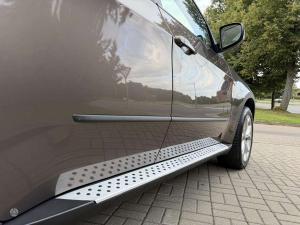 Brown BMW X5 2012 in Vilnius, with an engine capacity of 2.99 L and mileage of 295 thousand km for 8500 €, photo 15 on AUTOMOTO.COM.LV