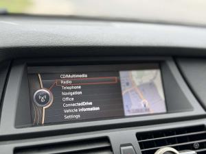 Brown BMW X5 2012 in Vilnius, with an engine capacity of 2.99 L and mileage of 295 thousand km for 8500 €, photo 21 on AUTOMOTO.COM.LV