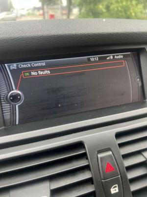 Brown BMW X5 2012 in Kaunas, with an engine capacity of 3.00 L and mileage of 170 thousand km for 8300 €, photo 6 on AUTOMOTO.COM.LV