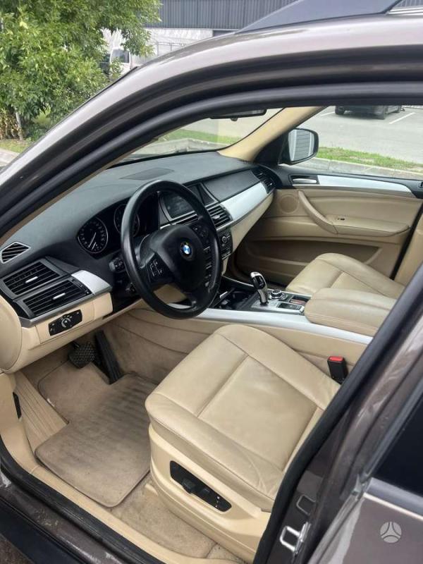 Brūns BMW X5 2012 Kauņa, ar dzinēja tilpumu 3.00 L un nobraukumu 170 tūkst. km par 8300 €, foto 7 vietnē AUTOMOTO.COM.LV