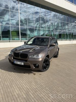 Brown BMW X5 2012 in Rezekne, with an engine capacity of 3.00 L and mileage of 223 thousand km for 13750 €, photo  on AUTOMOTO.COM.LV