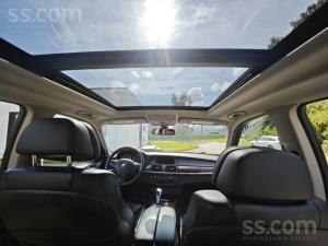 Brūns BMW X5 2012 Rīga, ar dzinēja tilpumu 3.00 L un nobraukumu 243 tūkst. km par 7900 €, foto 13 vietnē AUTOMOTO.COM.LV