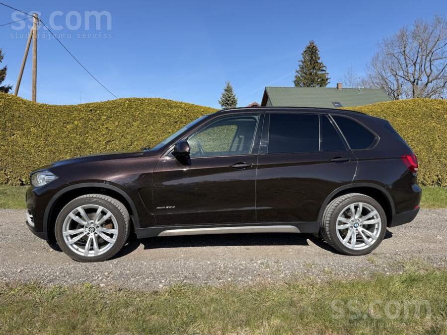 Brūns BMW X5 2013 Rīga, ar dzinēja tilpumu 3.00 L un nobraukumu 235 tūkst. km par 16990 €, foto 3 vietnē AUTOMOTO.COM.LV