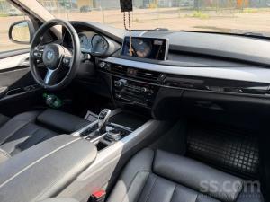 Brown BMW X5 2013 in Ogre, with an engine capacity of 3.00 L and mileage of 250 thousand km for 17500 €, photo 10 on AUTOMOTO.COM.LV