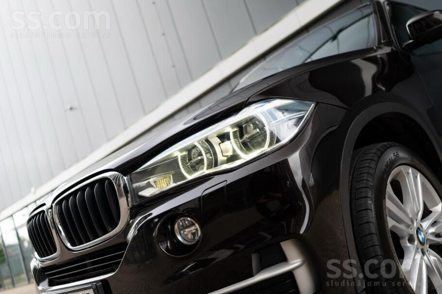 Brown BMW X5 2013 in Riga, with an engine capacity of 3.00 L and mileage of 249 thousand km for 16000 €, photo 3 on AUTOMOTO.COM.LV