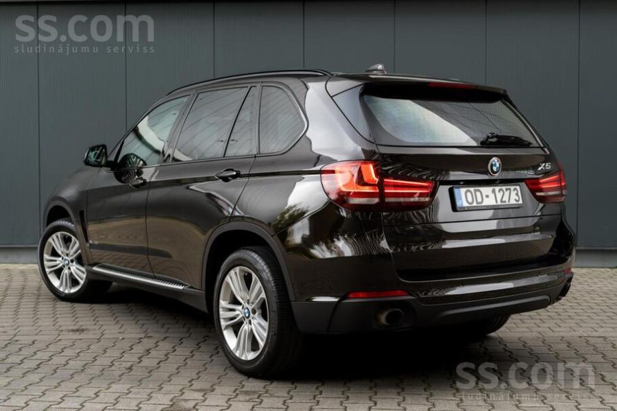 Brown BMW X5 2013 in Riga, with an engine capacity of 3.00 L and mileage of 249 thousand km for 16000 €, photo 5 on AUTOMOTO.COM.LV