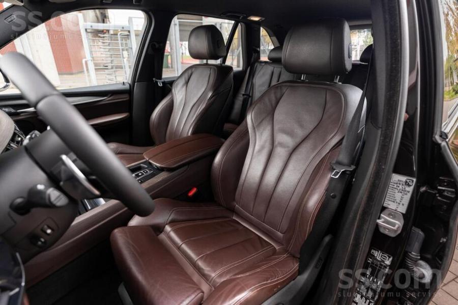 Brown BMW X5 2013 in Riga, with an engine capacity of 3.00 L and mileage of 249 thousand km for 16000 €, photo 13 on AUTOMOTO.COM.LV