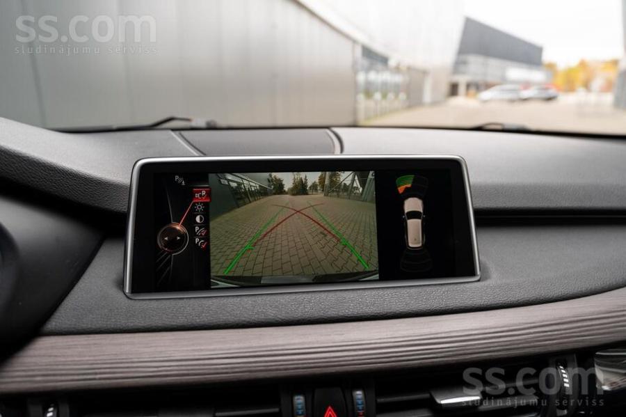 Brown BMW X5 2013 in Riga, with an engine capacity of 3.00 L and mileage of 249 thousand km for 16000 €, photo 28 on AUTOMOTO.COM.LV