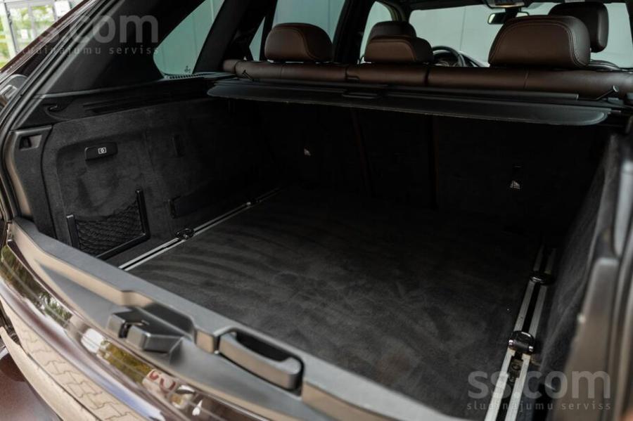 Brown BMW X5 2013 in Riga, with an engine capacity of 3.00 L and mileage of 249 thousand km for 16000 €, photo 29 on AUTOMOTO.COM.LV