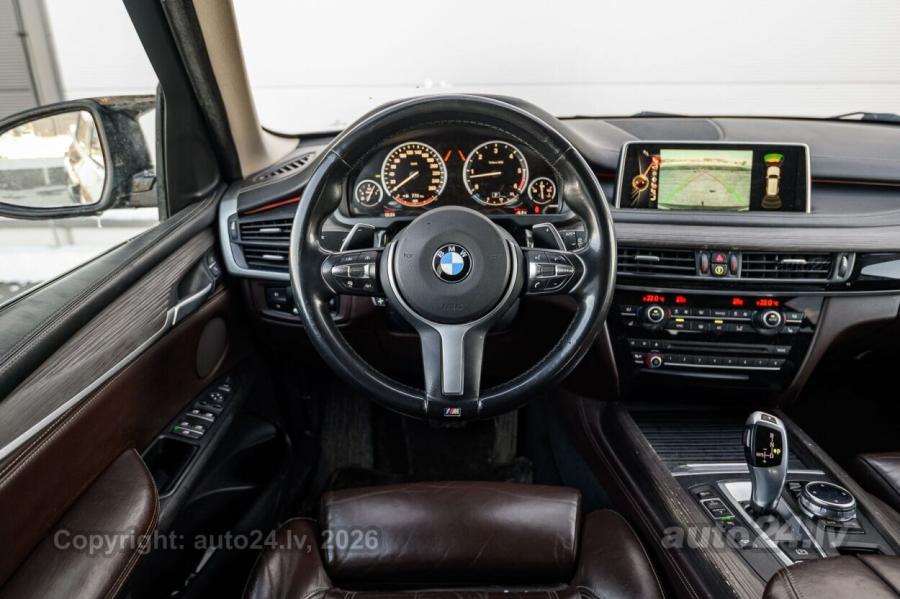 Brown BMW X5 2014 in Parnu, with an engine capacity of 3.00 L and mileage of 249 thousand km for 19900 €, photo 9 on AUTOMOTO.COM.LV