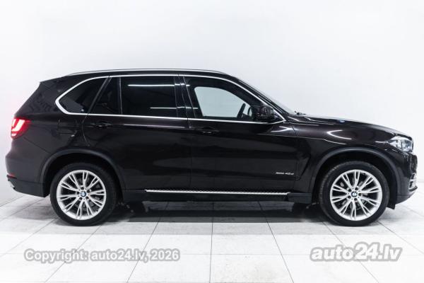 Brūns BMW X5 2014 Tallina, ar dzinēja tilpumu 3.00 L un nobraukumu 263 tūkst. km par 17990 €, foto 10 vietnē AUTOMOTO.COM.LV