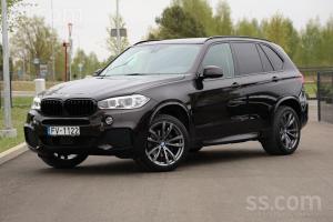 Brown BMW X5 2014 in Jelgava, with an engine capacity of 3.00 L and mileage of 152 thousand km for 21950 €, photo  on AUTOMOTO.COM.LV