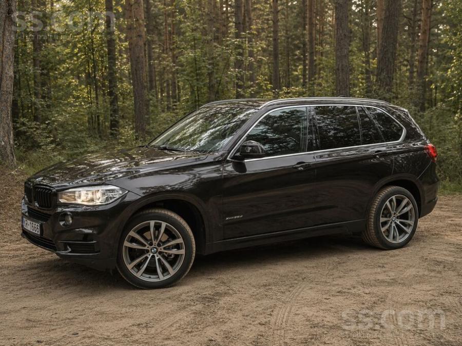 Brown BMW X5 2014 in Riga, with an engine capacity of 2.00 L and mileage of 196 thousand km for 19190 €, photo 10 on AUTOMOTO.COM.LV
